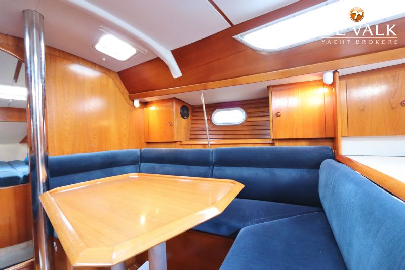 JEANNEAU 36.2 sailing yacht for sale | De Valk Yacht Brokers