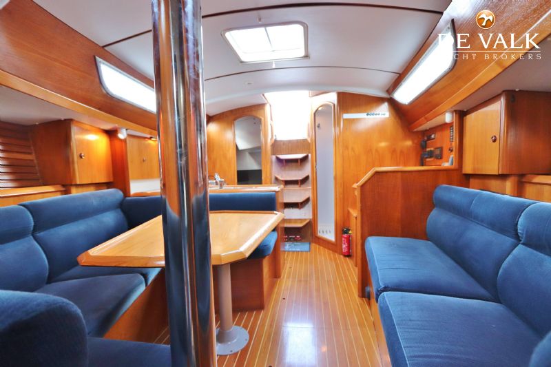 JEANNEAU 36.2 sailing yacht for sale | De Valk Yacht Brokers