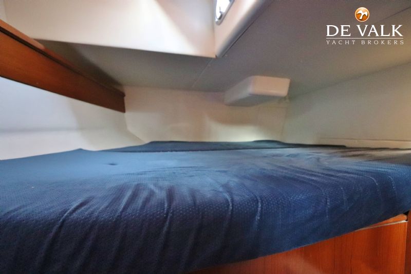 JEANNEAU 36.2 sailing yacht for sale | De Valk Yacht Brokers