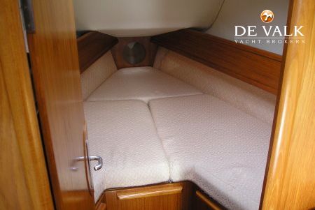 JEANNEAU SUN FAST 31 sailing yacht for sale | De Valk Yacht broker