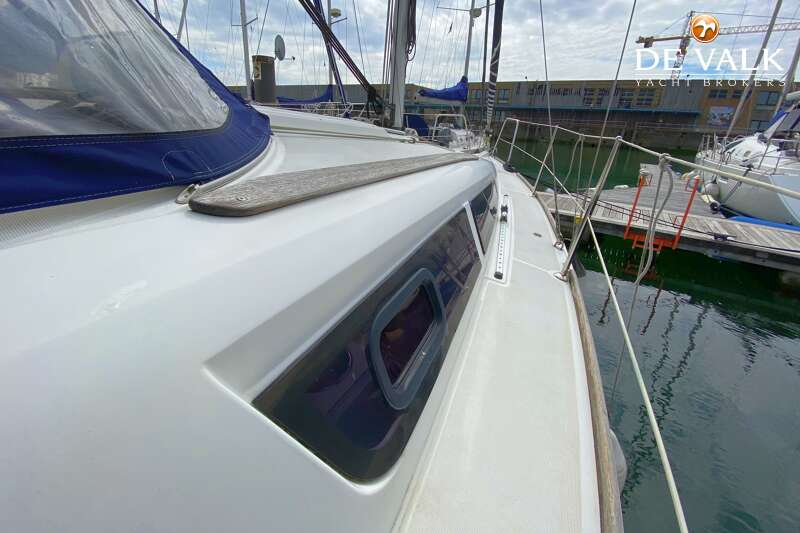 JEANNEAU SUN ODYSSEY 30I sailing yacht for sale | De Valk Yacht broker