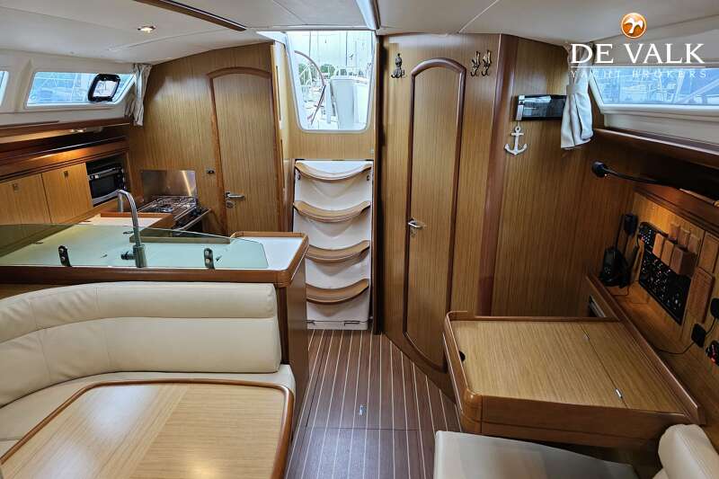 JEANNEAU SUN ODYSSEY 39I sailing yacht for sale | De Valk Yacht broker