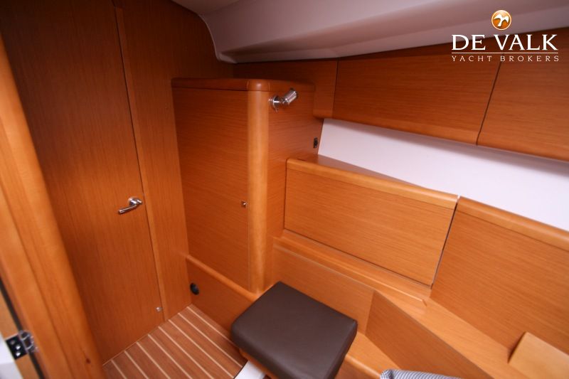 JEANNEAU SUN ODYSSEY 45 DS sailing yacht for sale | De Valk Yacht Brokers