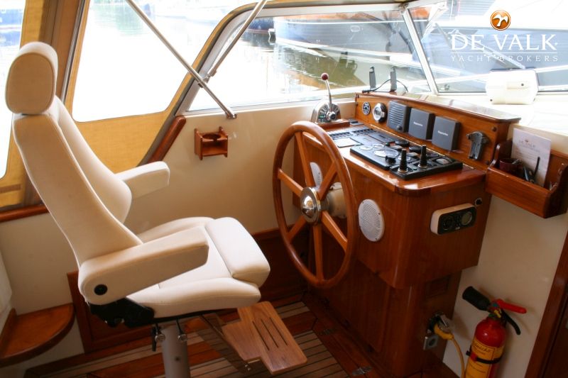 LANGENBERG VLET motorjacht te koop | De Valk Yacht Brokers
