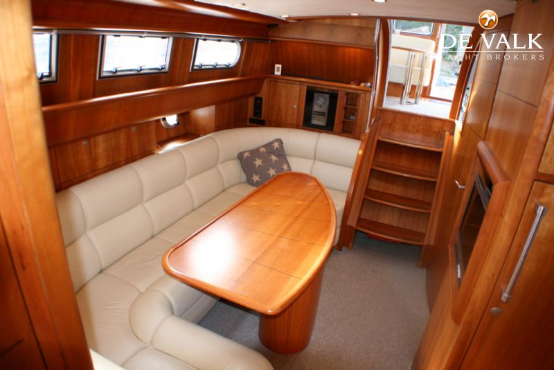 LINSSEN 45 DS VARIOTOP motor yacht for sale | De Valk Yacht Brokers