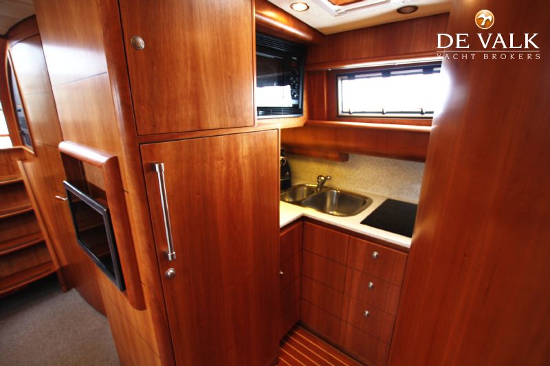 LINSSEN 45 DS VARIOTOP motor yacht for sale | De Valk Yacht Brokers