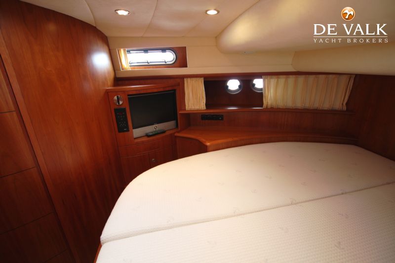 LINSSEN 45 DS VARIOTOP motor yacht for sale | De Valk Yacht Brokers