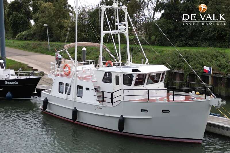 LONG RANGE TRAWLER 42 motor yacht for sale | De Valk Yacht broker