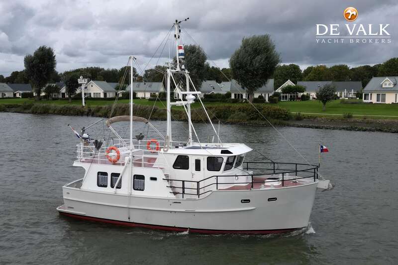 LONG RANGE TRAWLER 42 motor yacht for sale | De Valk Yacht broker