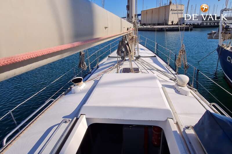 MACGREGOR 65 PILOTHOUSE sailing yacht for sale | De Valk Yacht broker