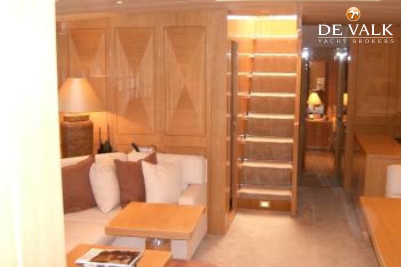 MANGUSTA 80 OPEN motor yacht for sale | De Valk Yacht Brokers