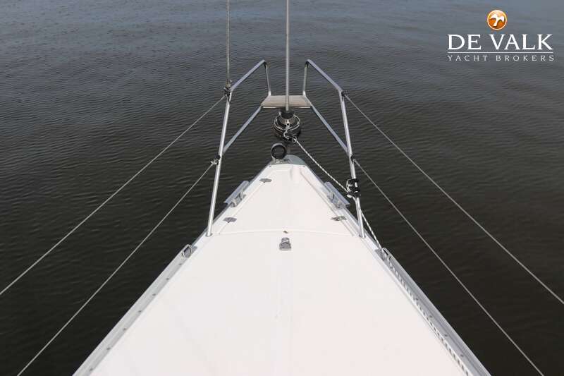 MAXI 1050 sailing yacht for sale | De Valk Yacht broker