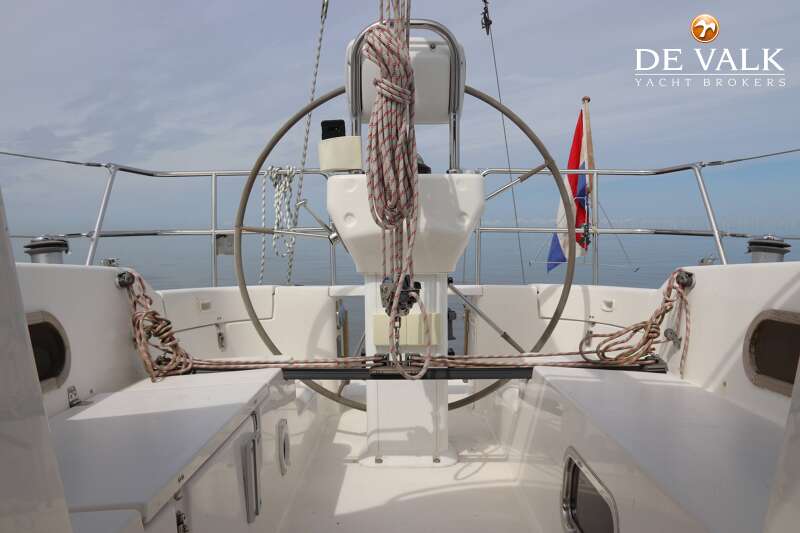 MAXI 1050 sailing yacht for sale | De Valk Yacht broker