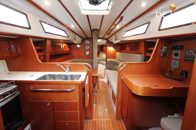 MAXI 1050 sailing yacht for sale | De Valk Yacht broker