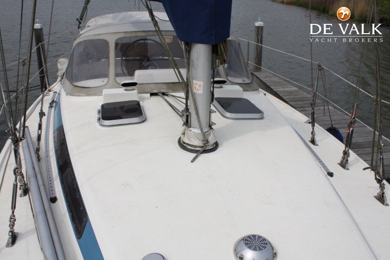 MAXI 108 sailing yacht for sale | De Valk Yacht Brokers