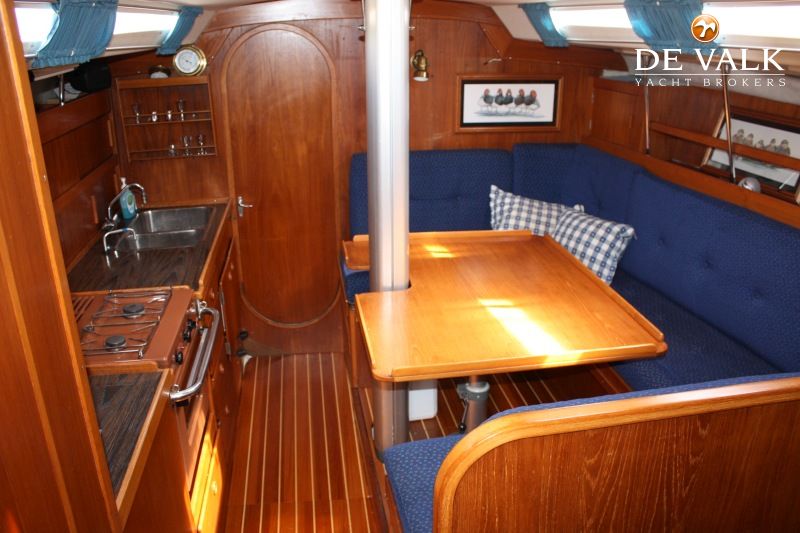 MAXI 108 sailing yacht for sale | De Valk Yacht Brokers