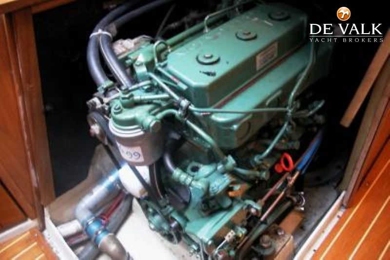 MAXI 33 sailing yacht for sale | De Valk Yacht Brokers