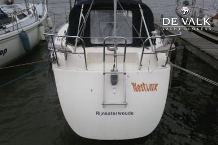 MAXI 33 sailing yacht for sale | De Valk Yacht broker