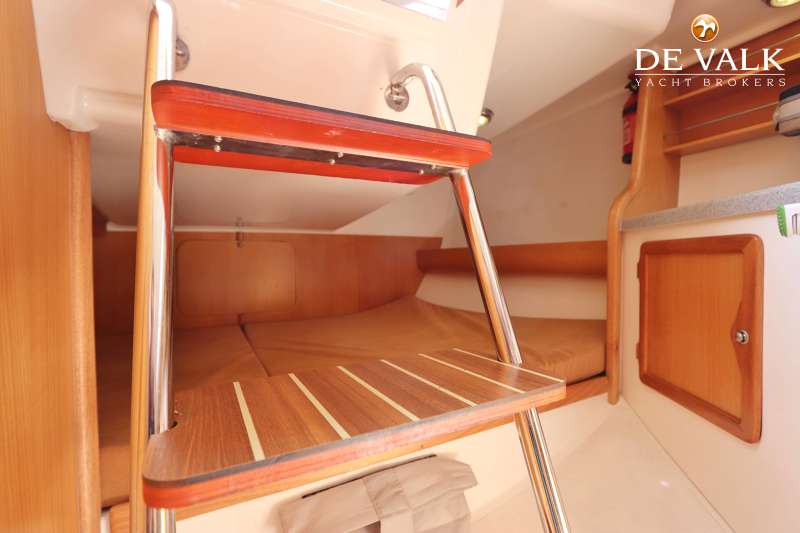 MAXUS 24 sailing yacht for sale | De Valk Yacht broker