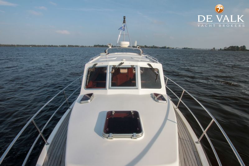 MITCHELL 31 MKIII motor yacht for sale | De Valk Yacht Brokers