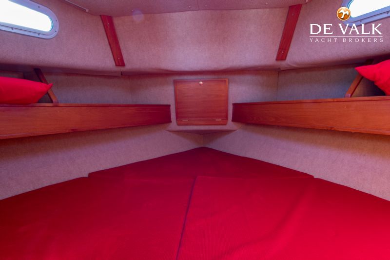 MITCHELL 31 MKIV motor yacht for sale | De Valk Yacht Brokers