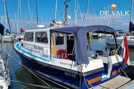 MITCHELL 31 MKIV motor yacht for sale | De Valk Yacht broker