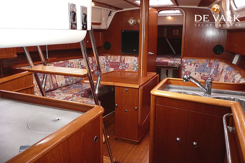 MOODY 36 CC sailing yacht for sale | De Valk Yacht Brokers