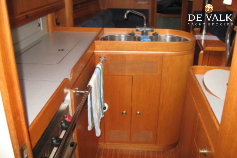 MOODY 38 CC sailing yacht for sale | De Valk Yacht Brokers