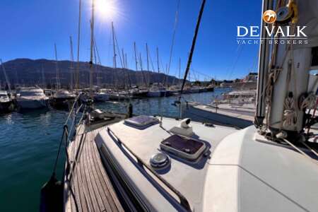 MOODY 40 sailing yacht for sale | De Valk Yacht broker