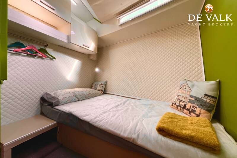 MOODY 40 sailing yacht for sale | De Valk Yacht broker