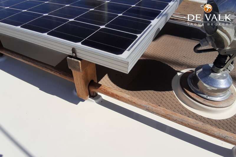 MOODY 44 sailing yacht for sale | De Valk Yacht broker