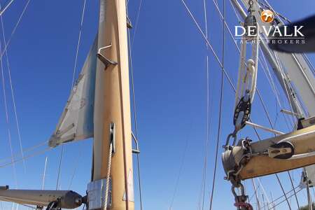 MOODY 44 sailing yacht for sale | De Valk Yacht broker