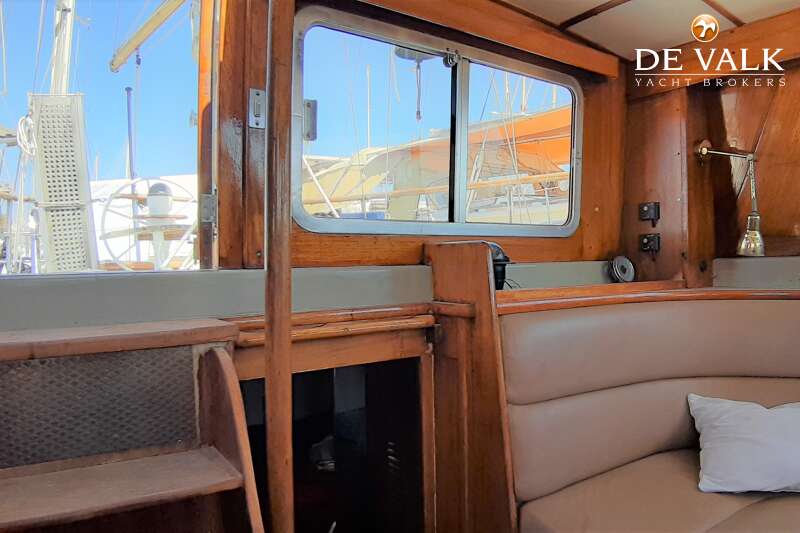 MOODY 44 sailing yacht for sale | De Valk Yacht broker