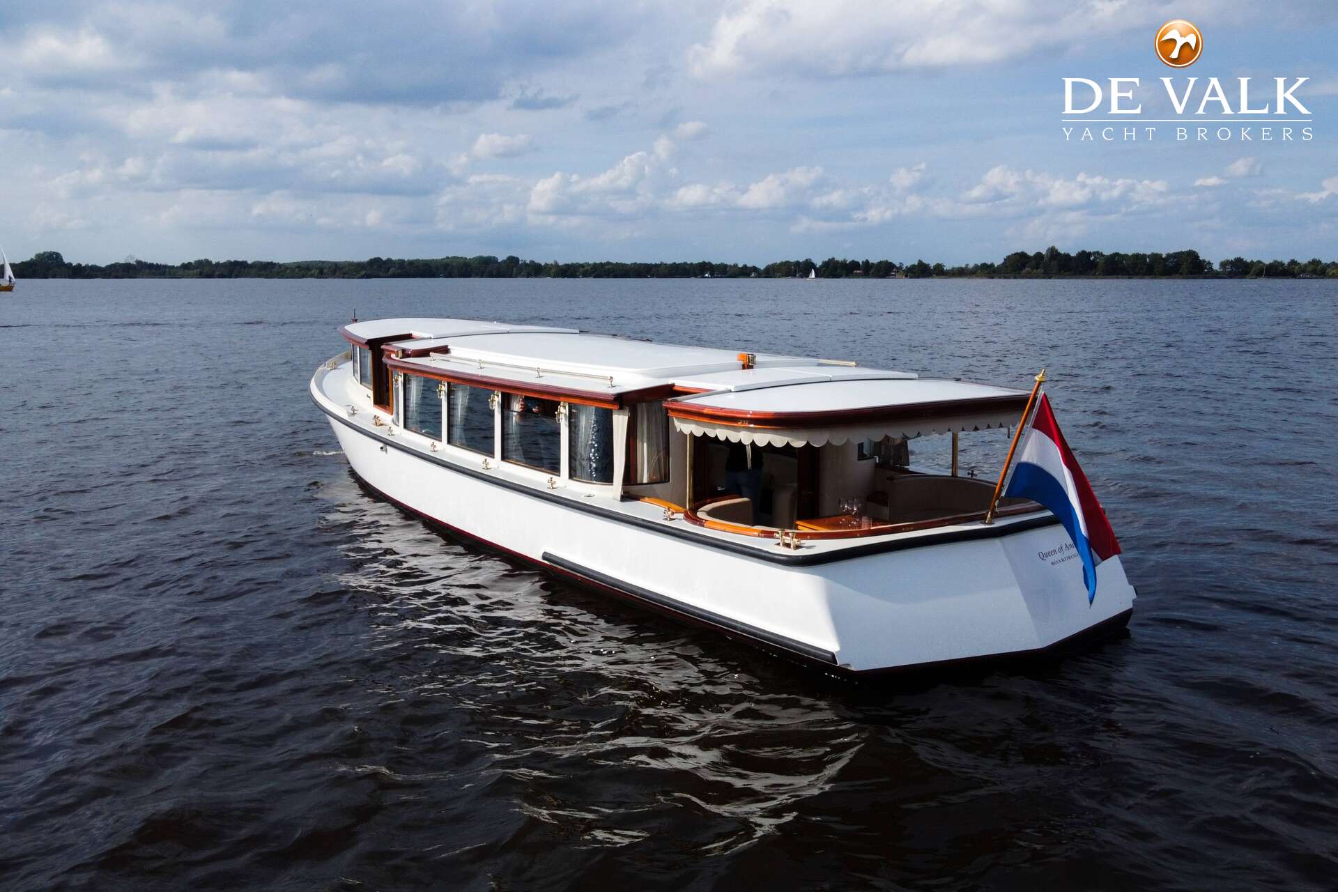 MULDER 48 SALOON BOAT motor yacht for sale | De Valk Yacht broker