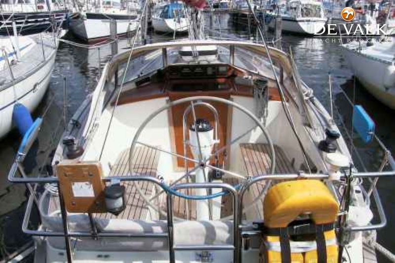 NAJAD 320 sailing yacht for sale | De Valk Yacht Brokers