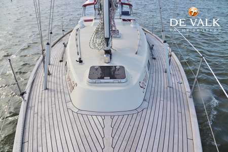 NAJAD 330 sailing yacht for sale | De Valk Yacht broker