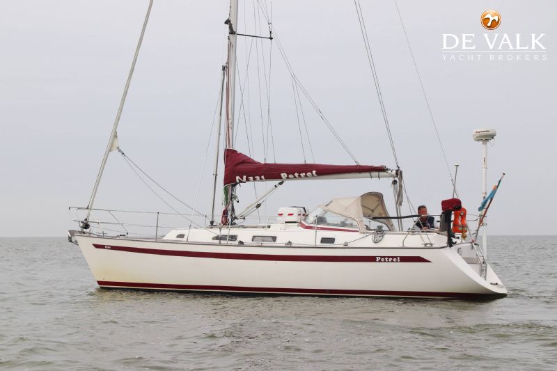 NAJAD 331 sailing yacht for sale | De Valk Yacht Brokers