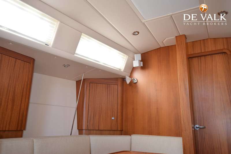 NAJAD 355 sailing yacht for sale | De Valk Yacht broker