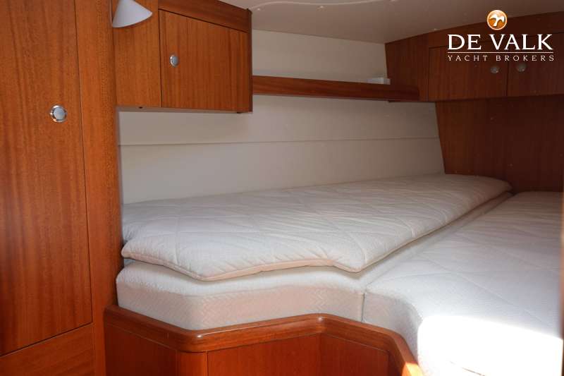 NAJAD 355 sailing yacht for sale | De Valk Yacht broker