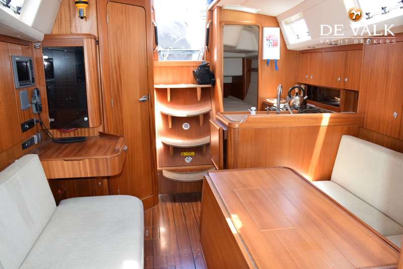 NAJAD 355 sailing yacht for sale | De Valk Yacht broker
