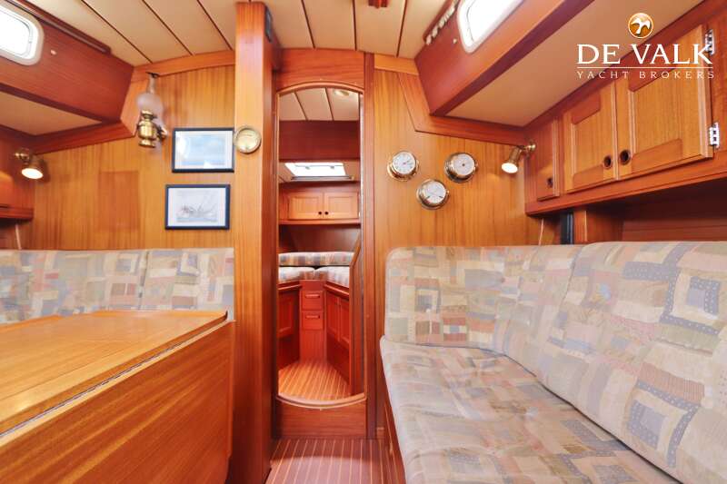 NAJAD 370 sailing yacht for sale | De Valk Yacht broker