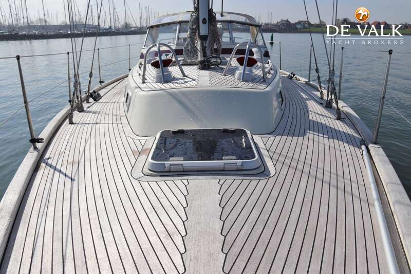 NAJAD 370 sailing yacht for sale | De Valk Yacht broker