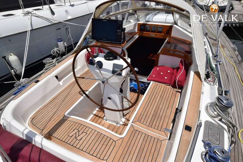 NAJAD 405 sailing yacht for sale | De Valk Yacht broker