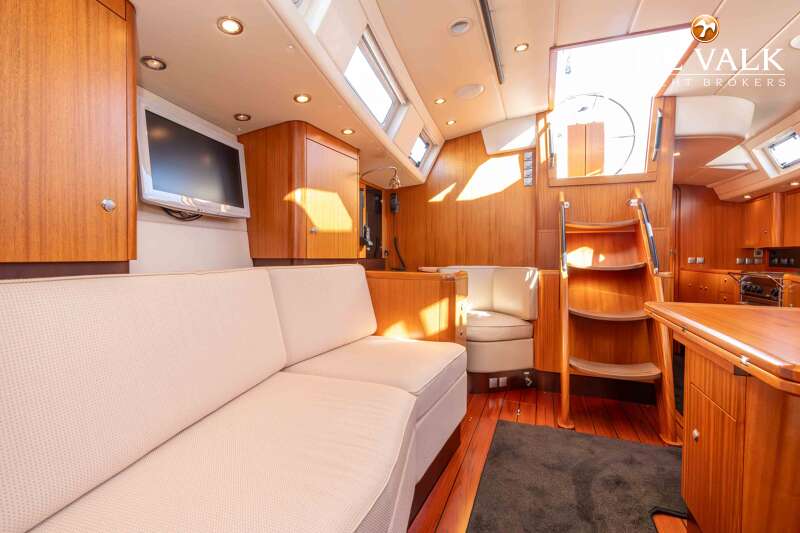 NAJAD 440 CC sailing yacht for sale | De Valk Yacht broker