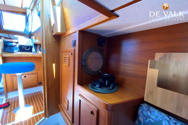 NAUTICAT 321 sailing yacht for sale | De Valk Yacht broker