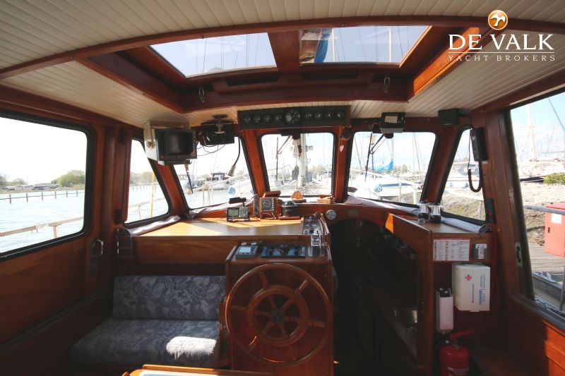 NAUTICAT 33 motorsailer for sale | De Valk Yacht Brokers