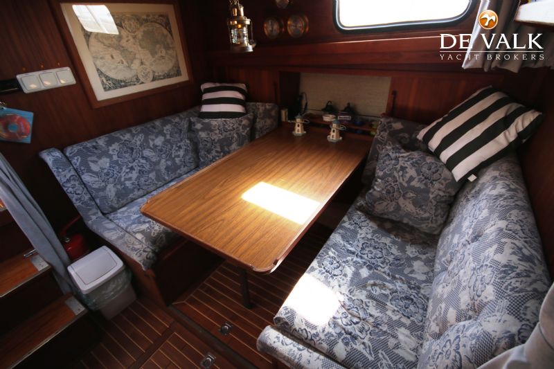 NAUTICAT 33 motorsailer for sale | De Valk Yacht Brokers