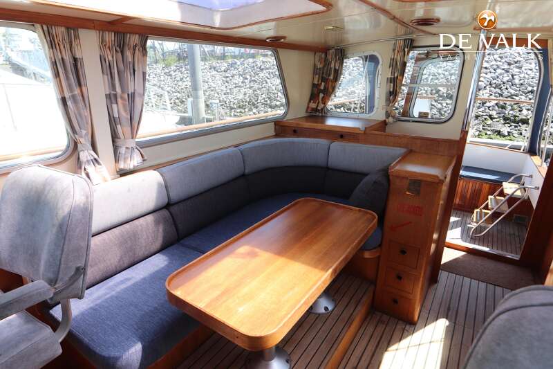 NELSON 45 OPEN COCKPIT motor yacht for sale | De Valk Yacht broker