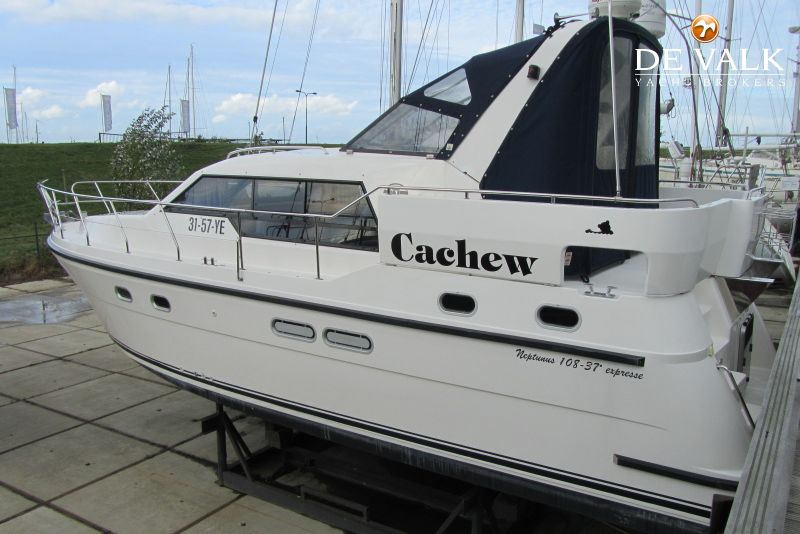 NEPTUNUS 108 motor yacht for sale | De Valk Yacht Brokers
