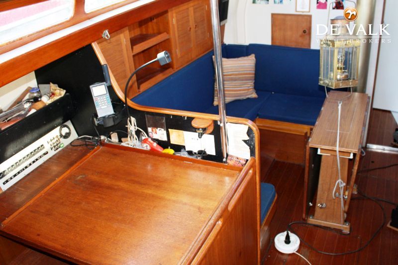 NICHOLSON 43 sailing yacht for sale | De Valk Yacht Brokers